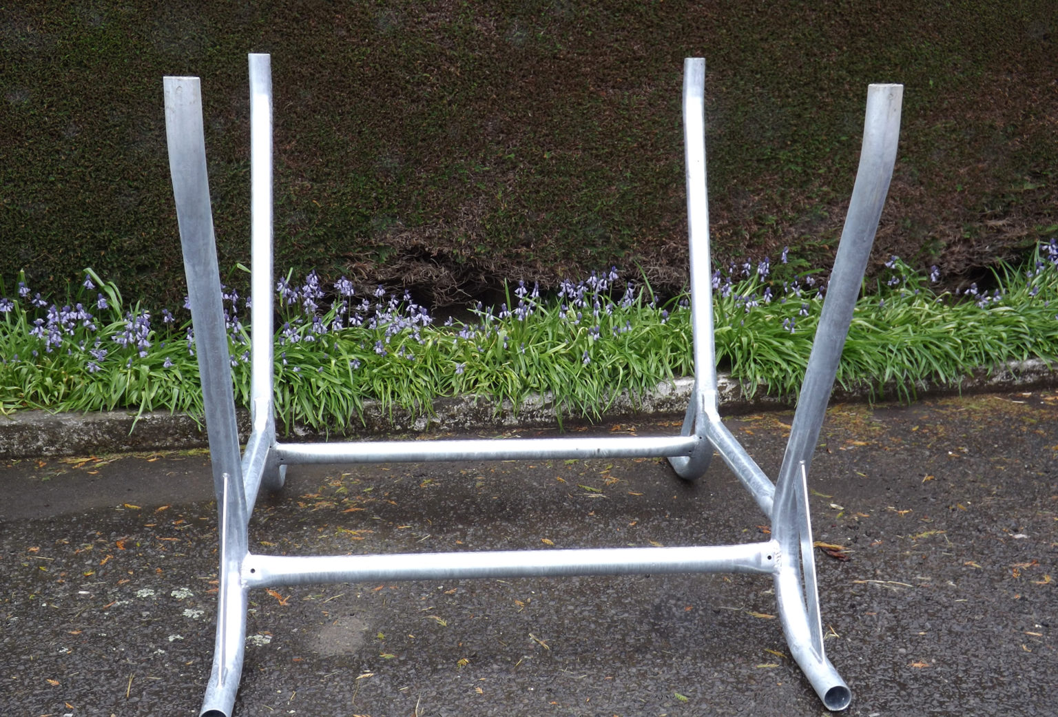Post Rack Holder, Flat Pack Version - troughMOBILE